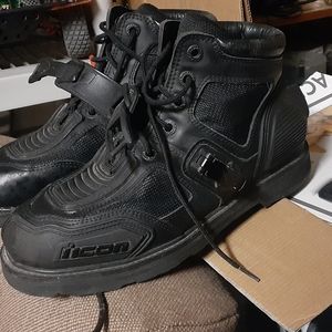 ICON Shoes | 1000 Truant Motorcycle Boots | Poshmark